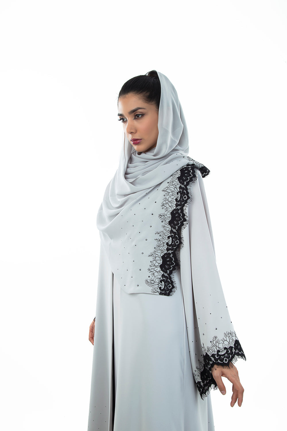 Hanayen Color Lace Abaya with Crystal best abaya online in dubai